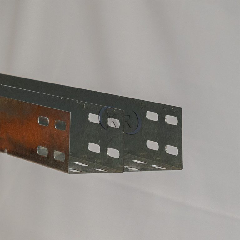 ELETROCALHA LISA 200X100X3000MM COM DIVISOR - KR Soluções e Materiais ...